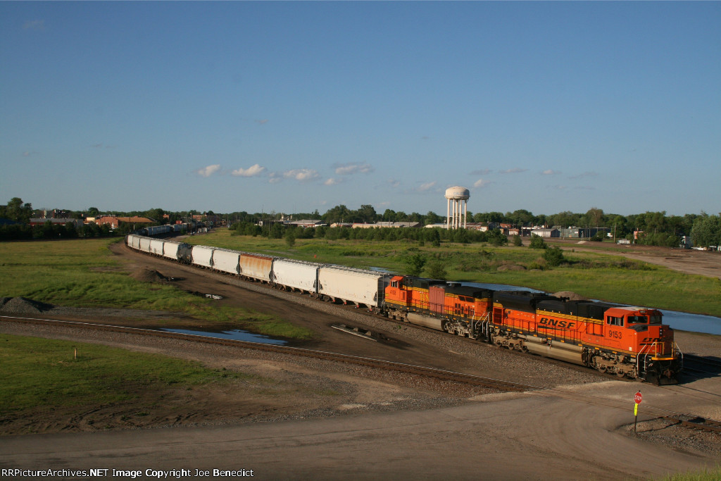 BNSF 9153